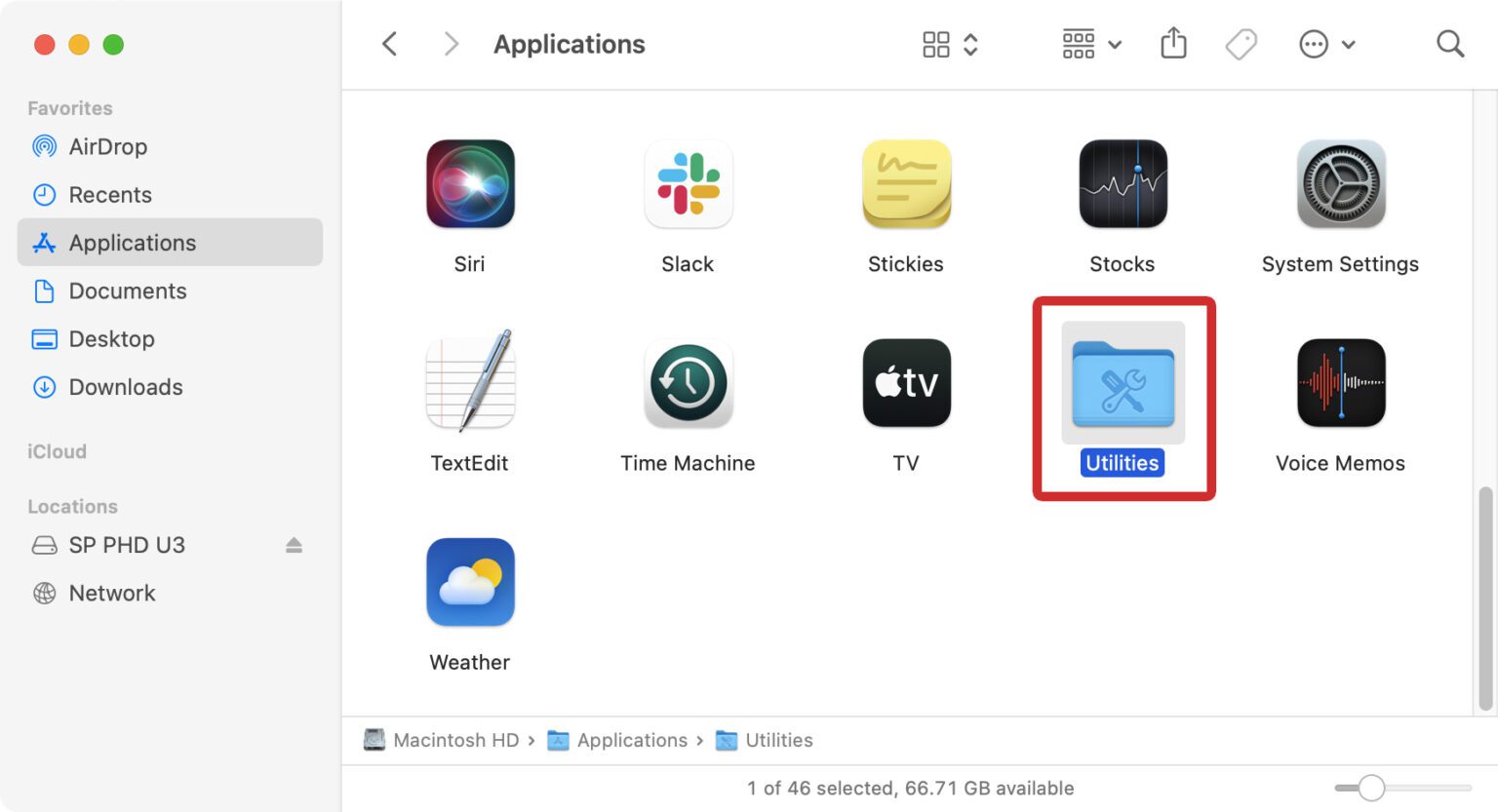 How to Format an External Hard Drive on a Mac : HelloTech How